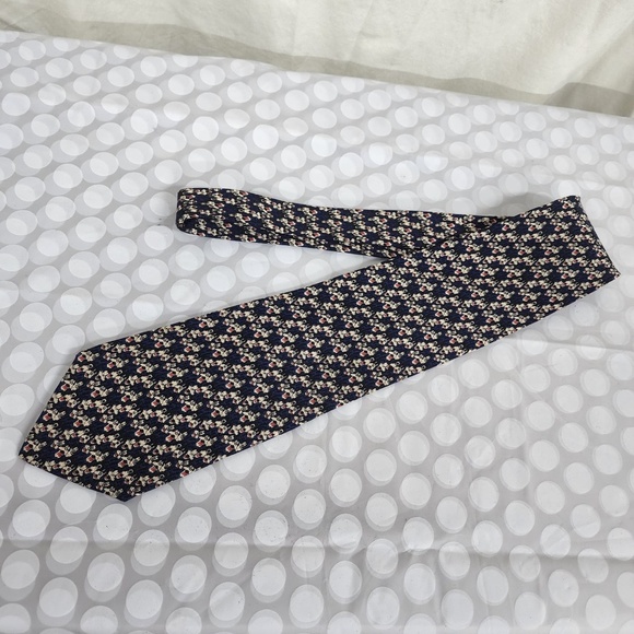 Disney | Accessories | The Disney Store Goofy Tie | Poshmark